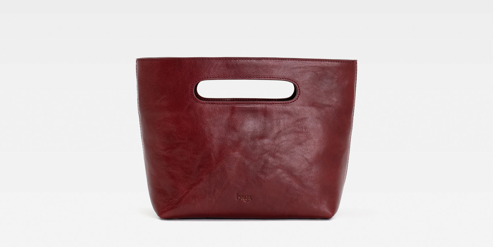 ISAGA | Handmade Leather Bags from Portugal – Elegance & Quality